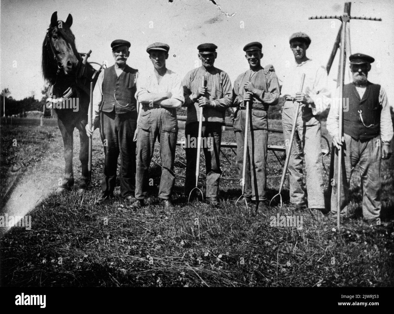 Jordbruksarbetare hi-res stock photography and images - Alamy