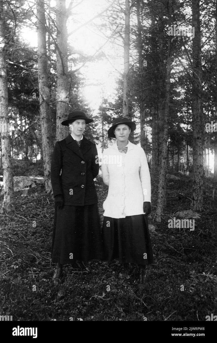 Person named erika hi-res stock photography and images - Alamy