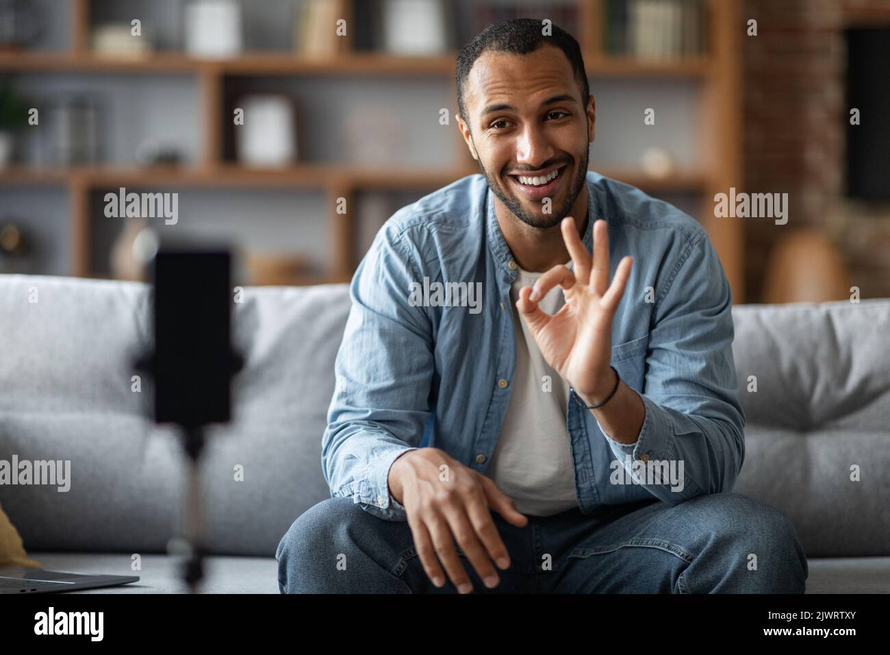 Man with recording device hi-res stock photography and images - Alamy