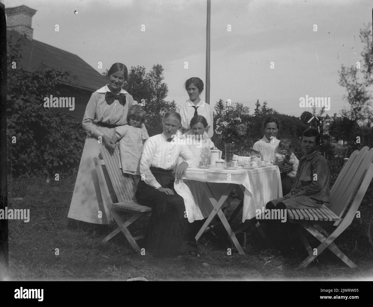 Unknown family. Obekant familj Stock Photo - Alamy