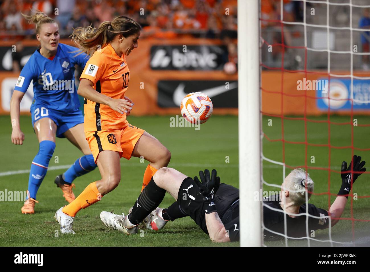 Fifa lionesses qualifiers 2023 hi-res stock photography and images - Alamy