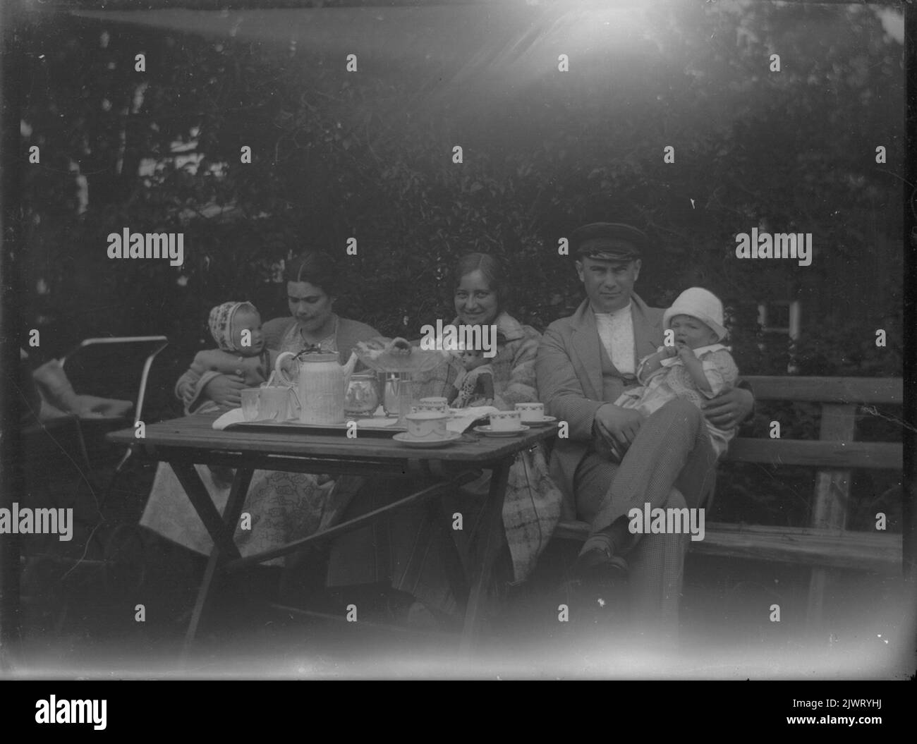 Group photo first meeting Black and White Stock Photos & Images - Alamy