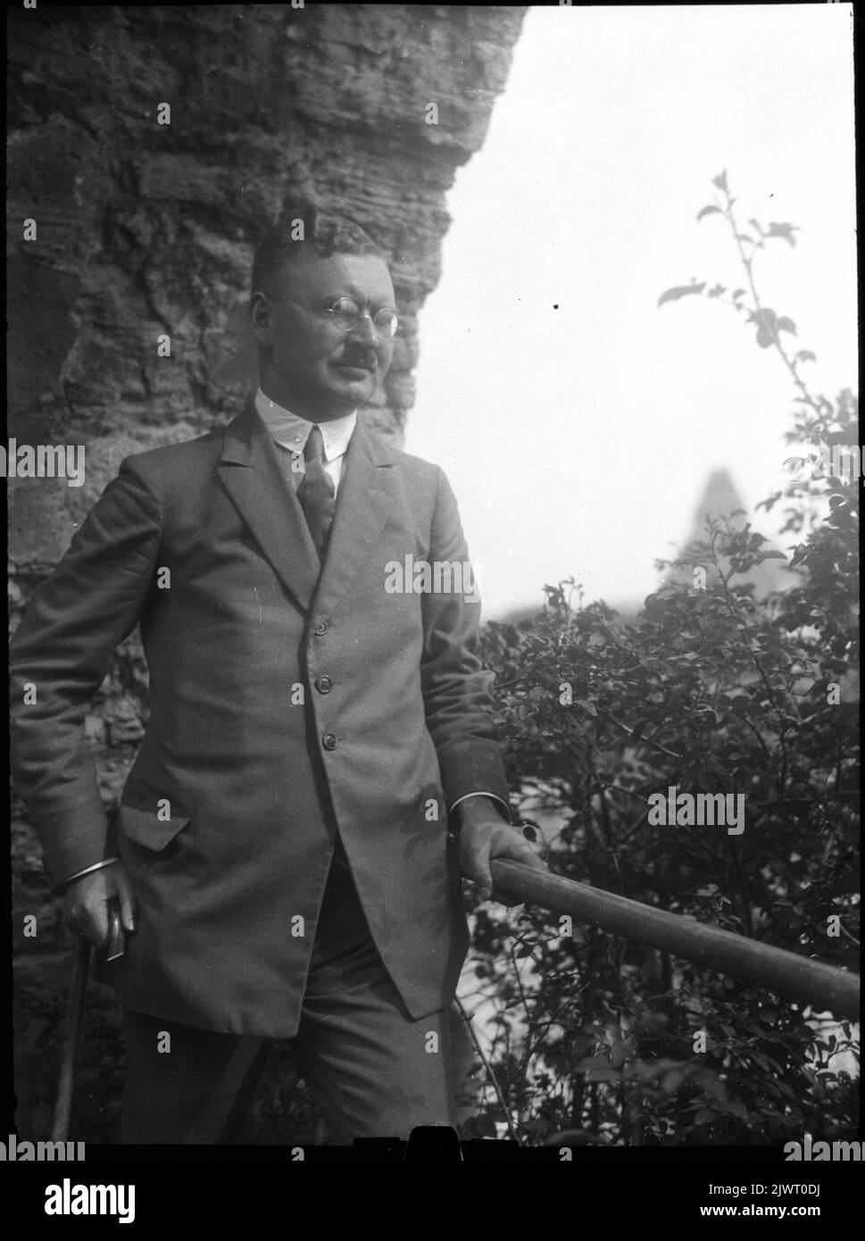 Okand man hi-res stock photography and images - Alamy