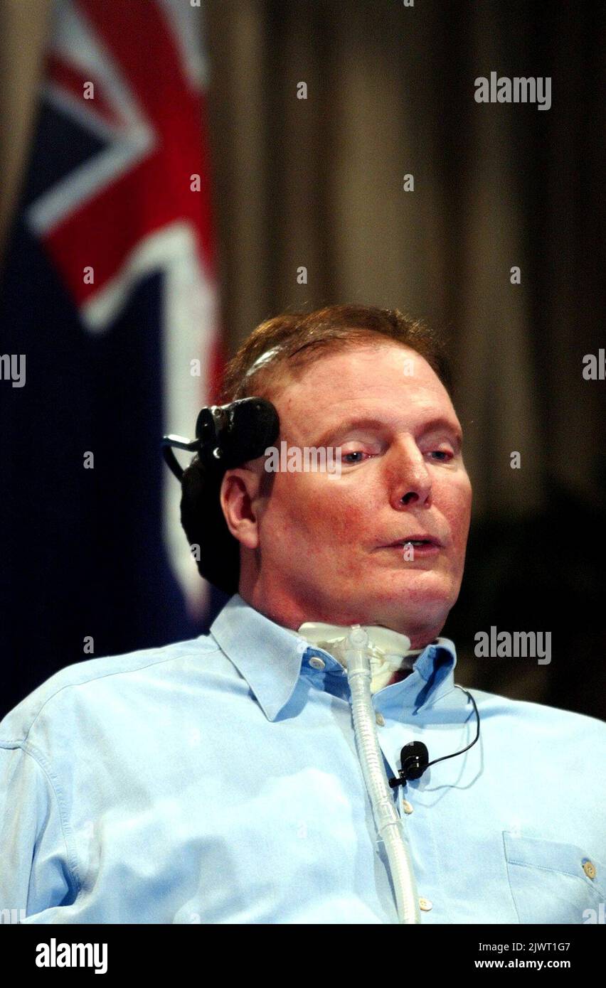 PA PHOTOS / AAP - UK USE ONLY : Christopher Reeve launching 'Making ...