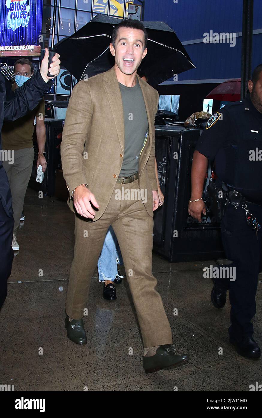 New York, NY, USA. 6th Sep, 2022. Rob McElhenny seen at Good Morning ...