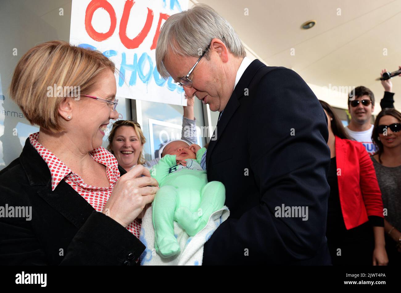 Prime Minister Kevin Rudd meets with Brisbane councillor Shayne Sutton ...