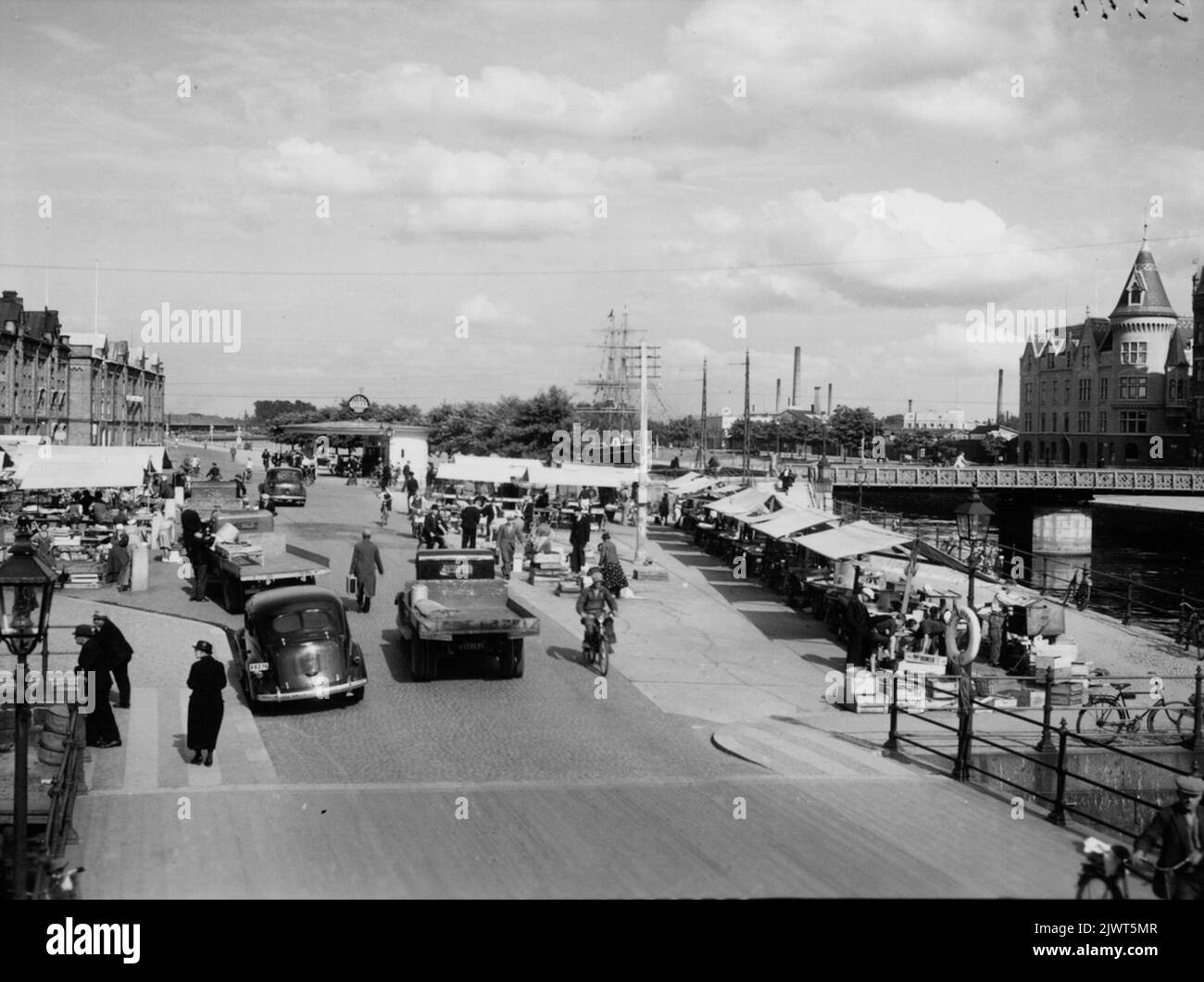 Harbor Square (Fiskorget). Hamntorget (Fisktorget Stock Photo - Alamy