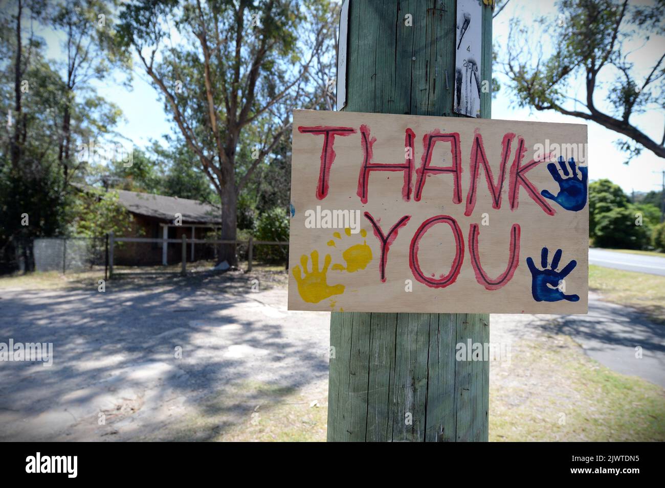 A 'Thank you' sign is seen in Springwood following bushfires in the ...