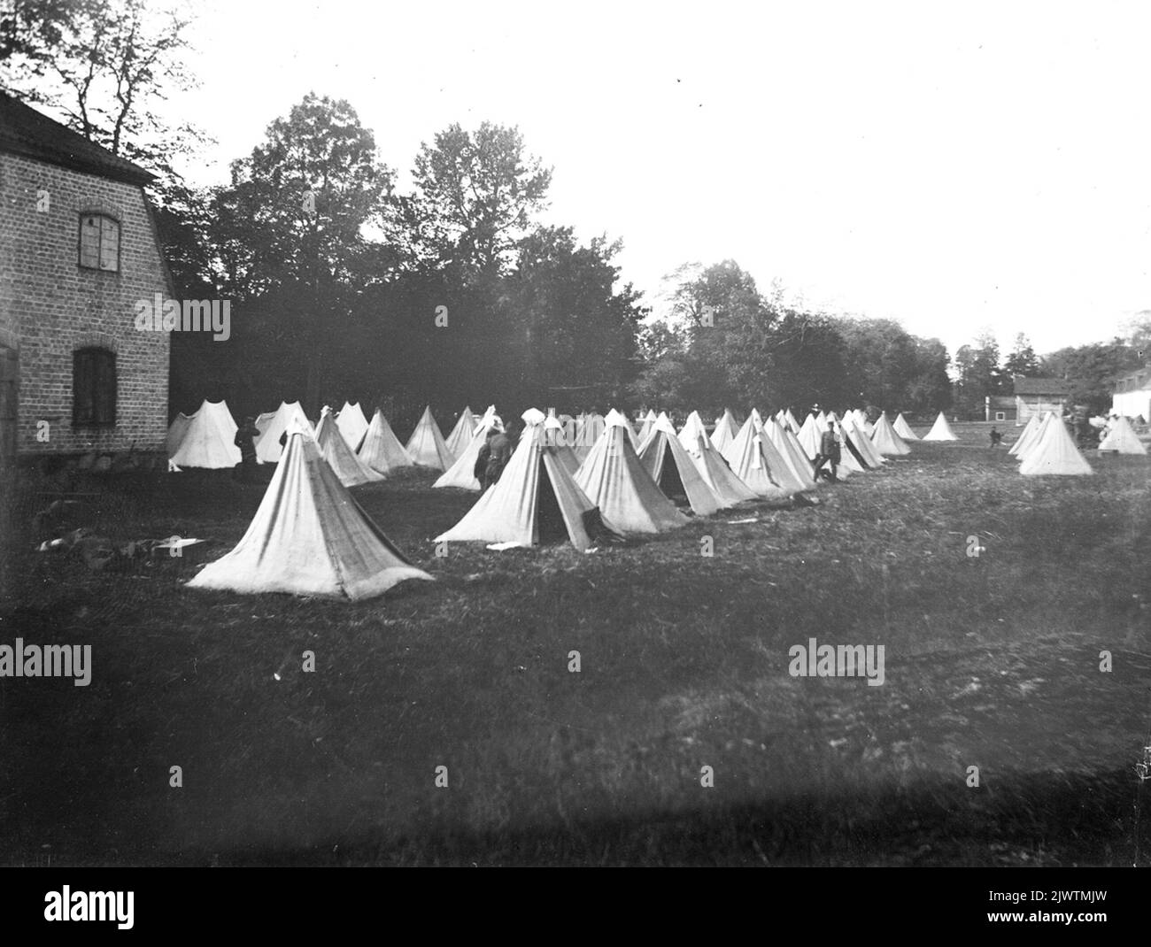 Military camps accommodation hi-res stock photography and images - Alamy