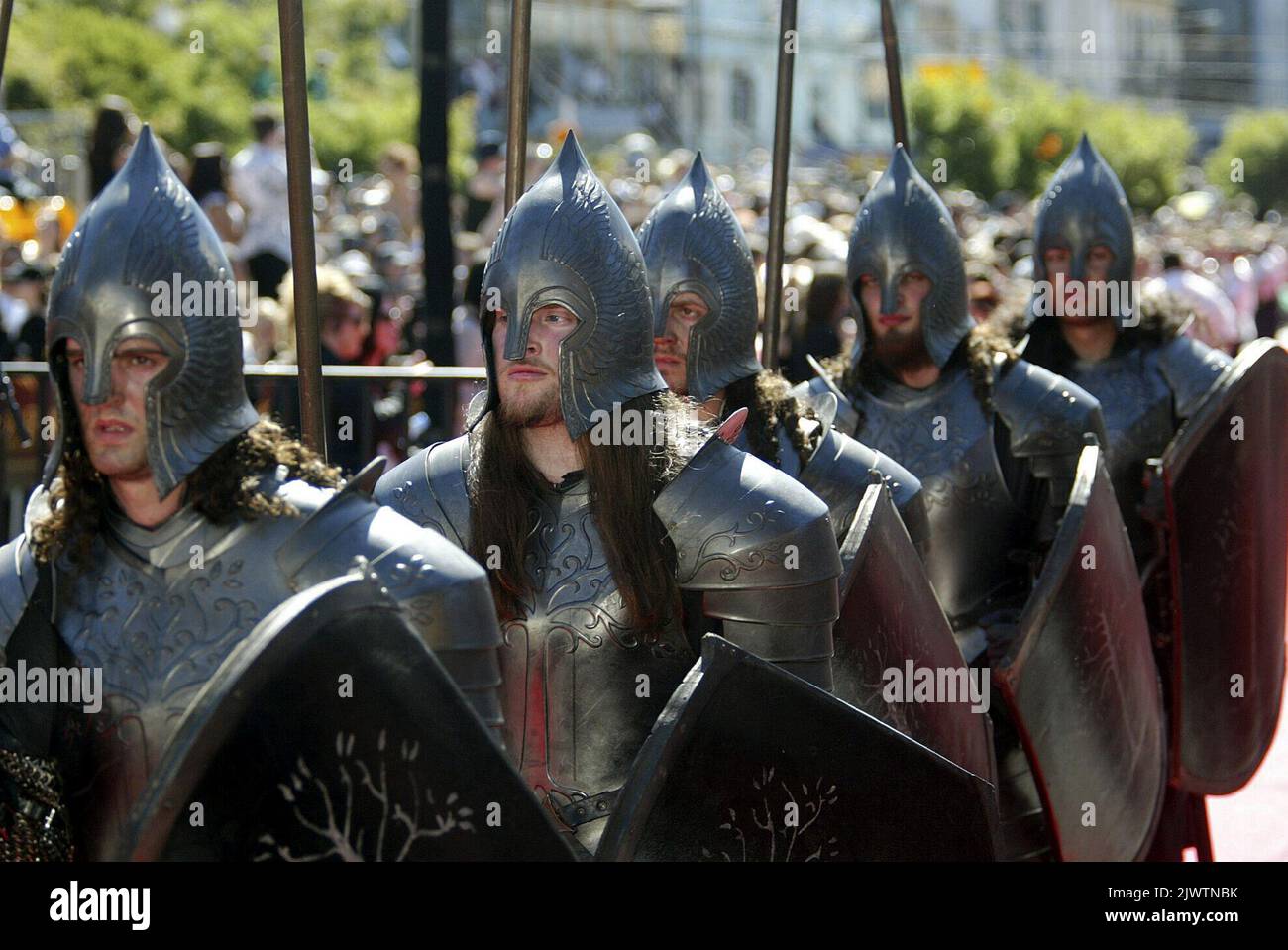 Warriors from the City of Gondor on the red carpet before the world ...