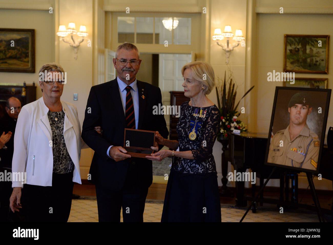 Governor-General Quentin Bryce presents Doug and Kaye Baird, the ...