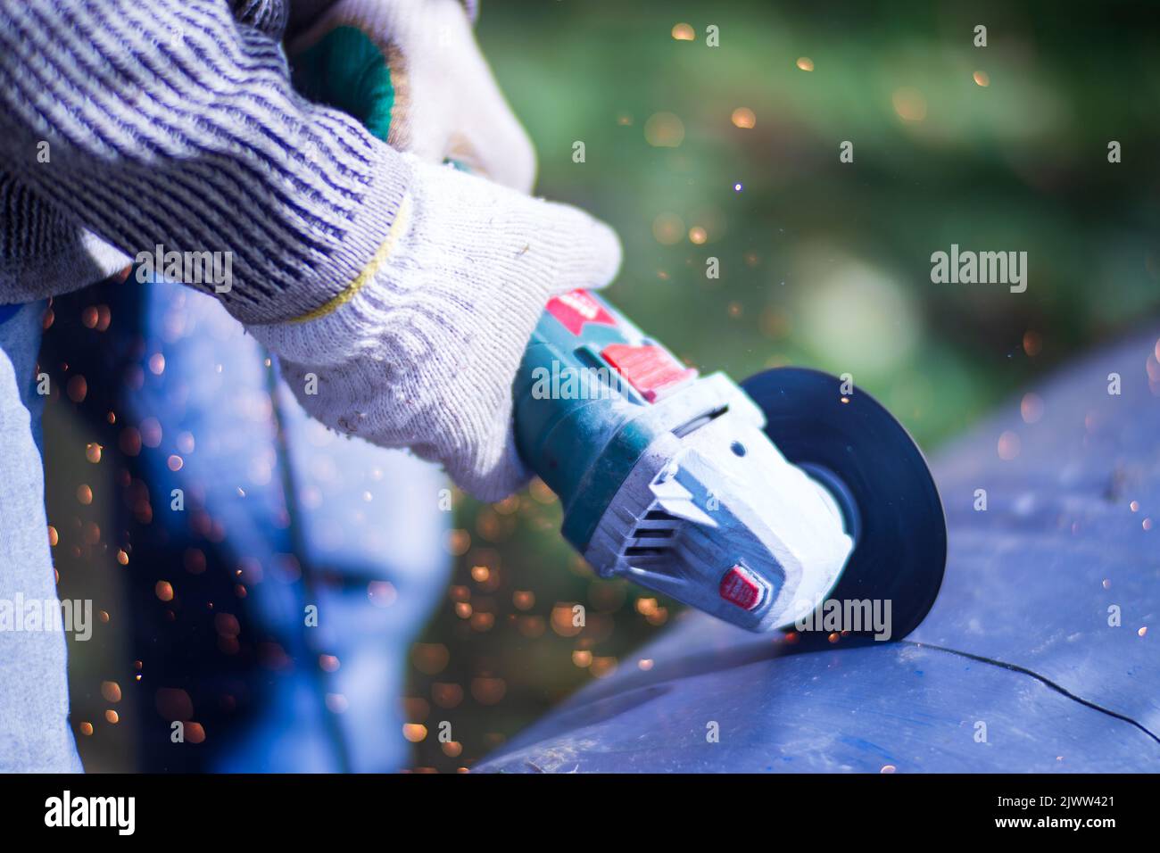 Metal grinder tool hi-res stock photography and images - Alamy