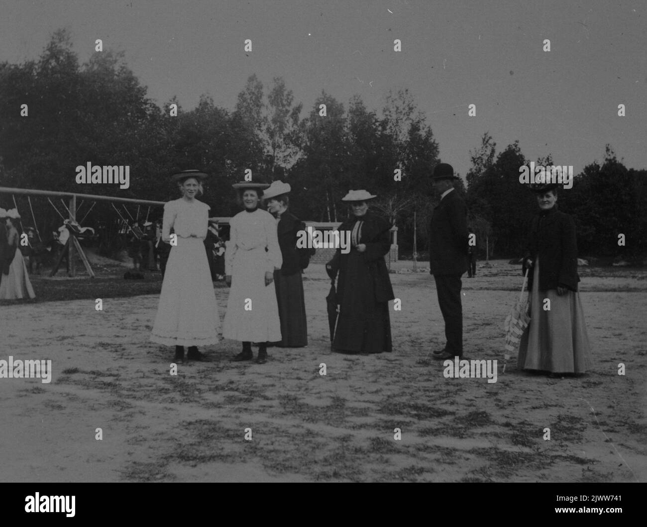 The people from the right: Erika. P.E. Asplund, his wife, their virgin ...