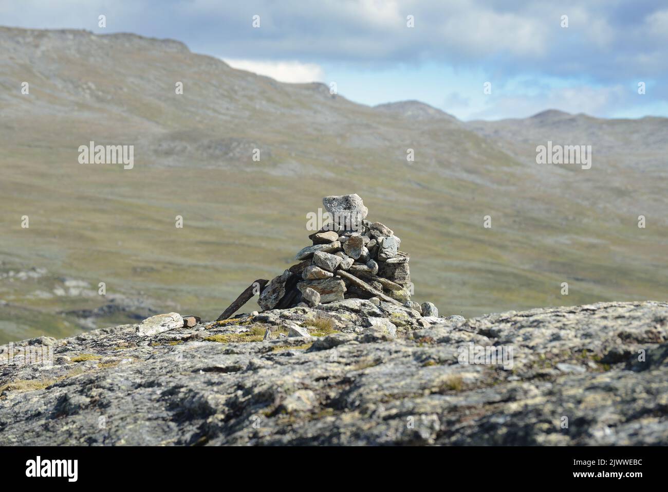 Cairn of rocks hi-res stock photography and images - Alamy