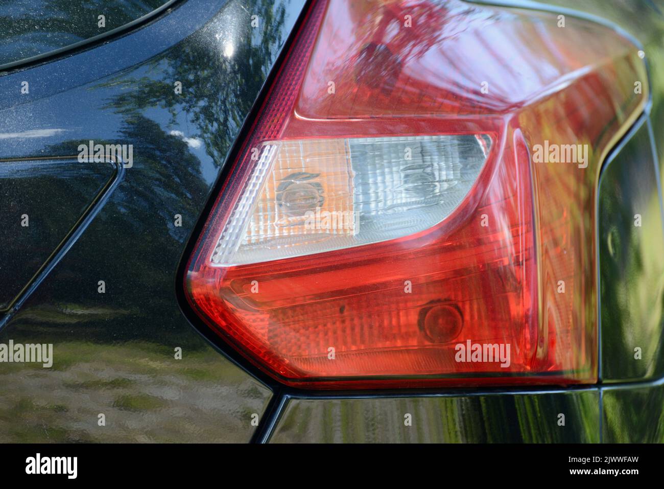Focus car hi-res stock photography and images - Alamy
