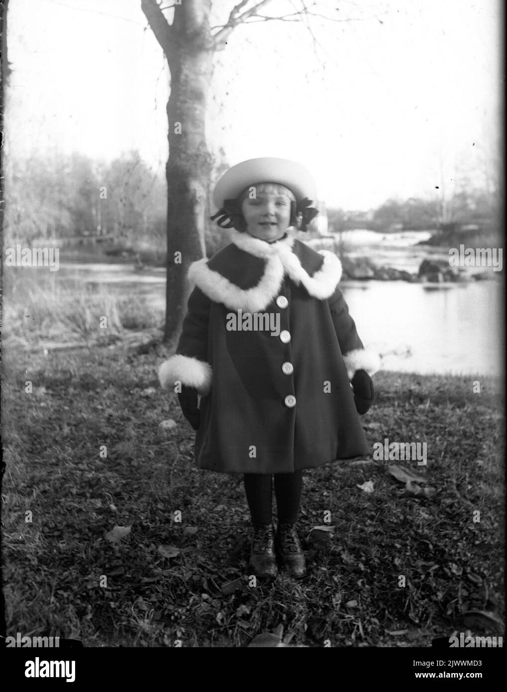 Flicka Black and White Stock Photos & Images - Alamy