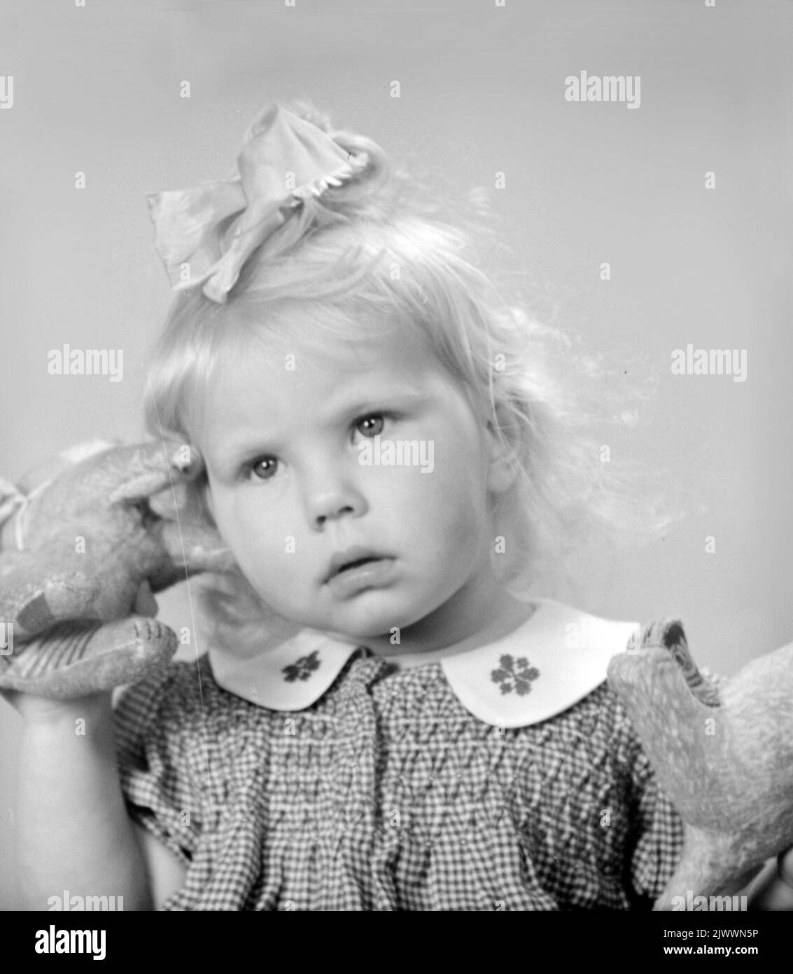 The girl Berggren. Photo in March 1946. (Barbro Berggren) Flickan ...