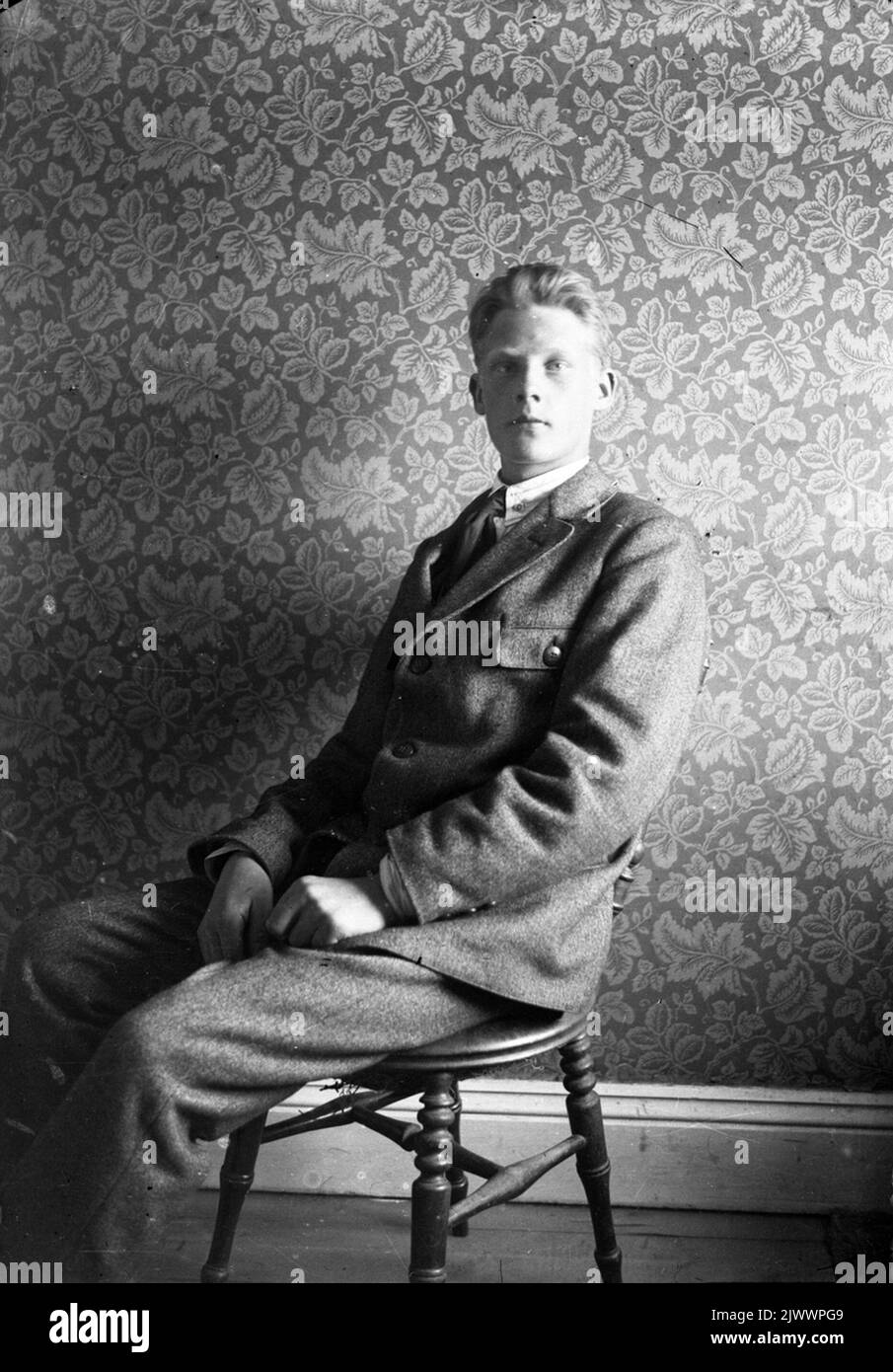 Sitting position of man Black and White Stock Photos & Images - Alamy