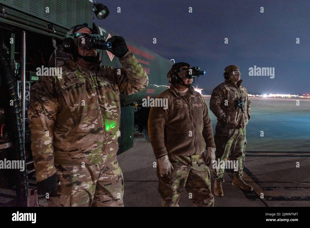 Specialized fueling operation hi-res stock photography and images - Alamy