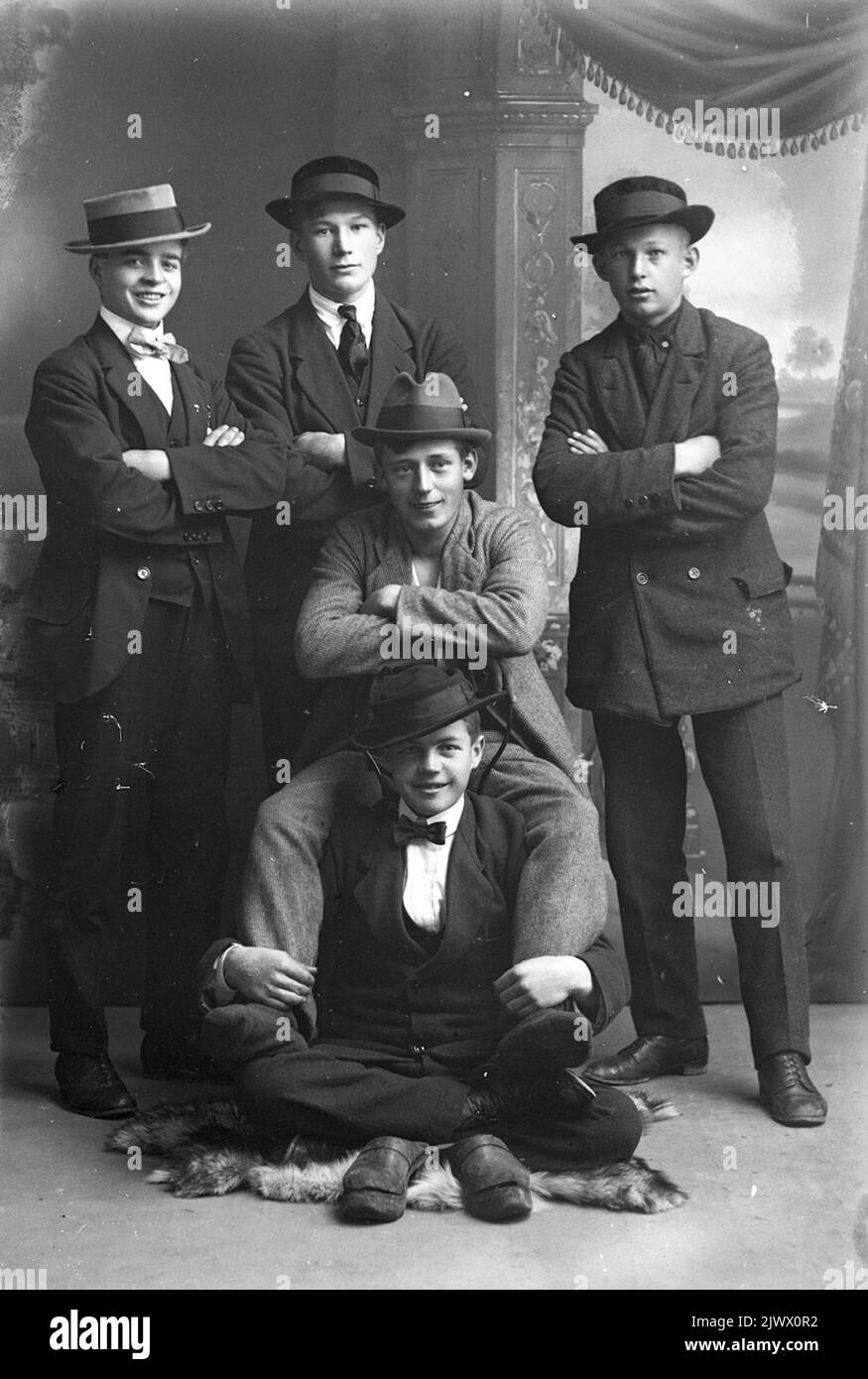 Group portrait five men Black and White Stock Photos & Images - Alamy