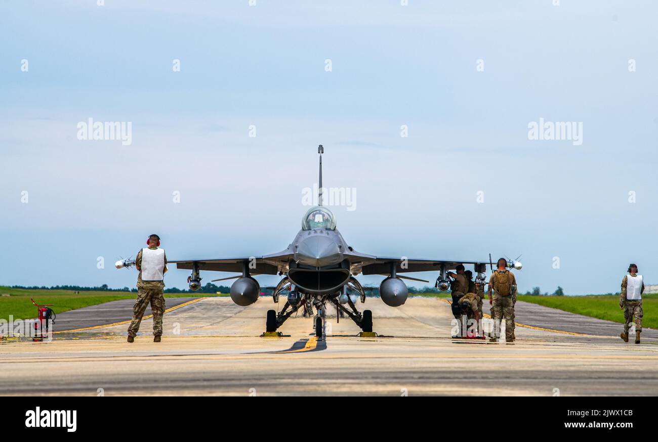U.S. Air Force Airmen assigned to Shaw Air Force Base and Joint Base ...