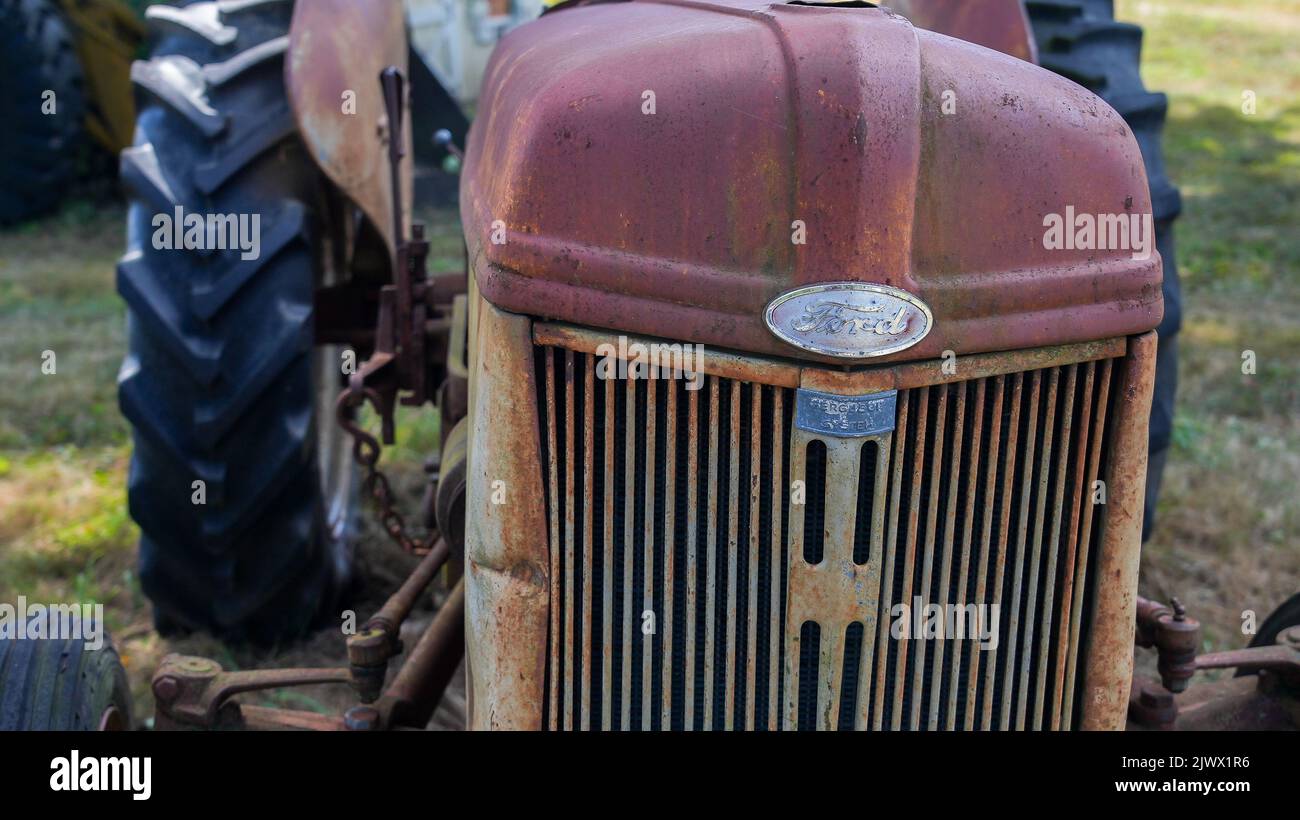 EASTON, CT, USA - SEPTEMBER 3, 2022: Close up from old rusty Ford ...
