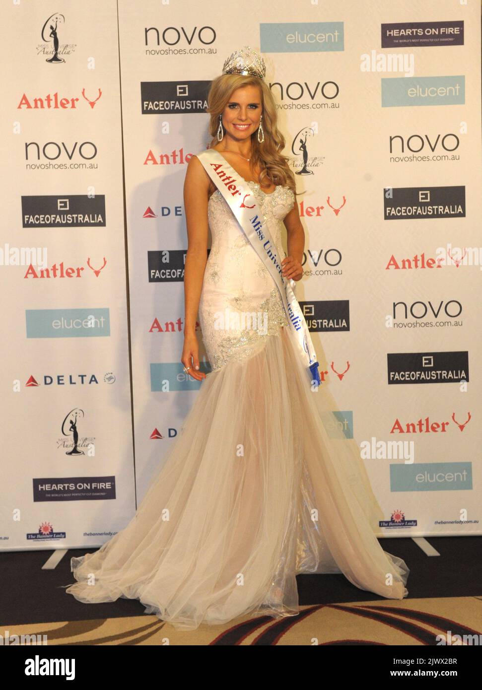 Tegan Martin poses for photos shortly after being crowned Miss Universe ...