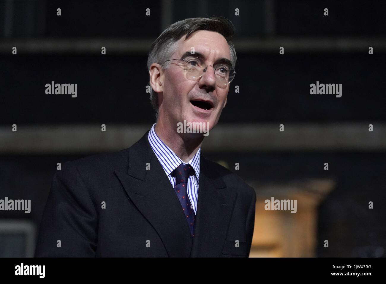 Newly installed Business Secretary Jacob Rees-Mogg leaving Downing ...