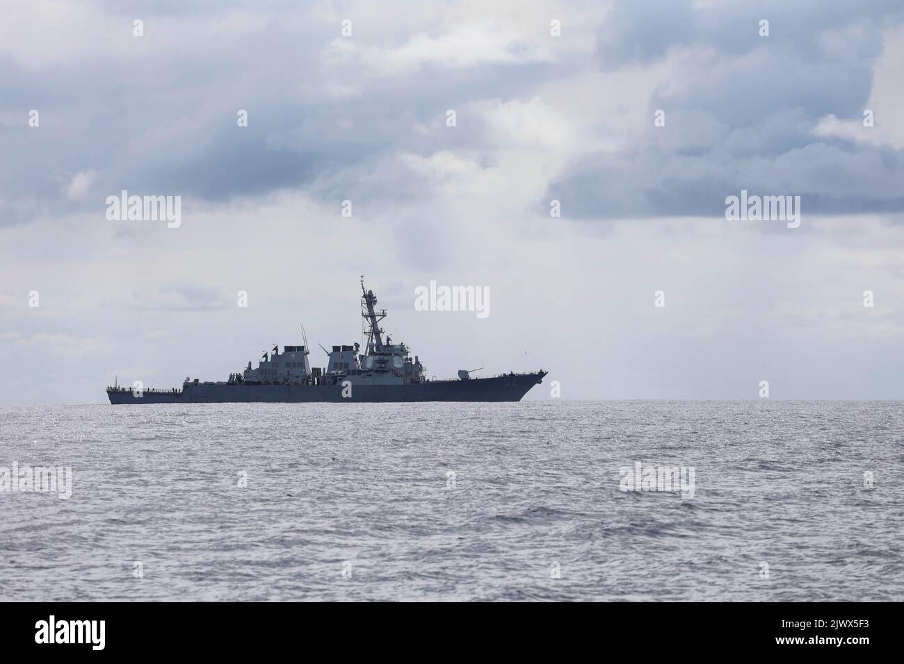 PHILIPPINE SEA (Sept. 2, 2022) – Arleigh Burke-class guided-missile ...