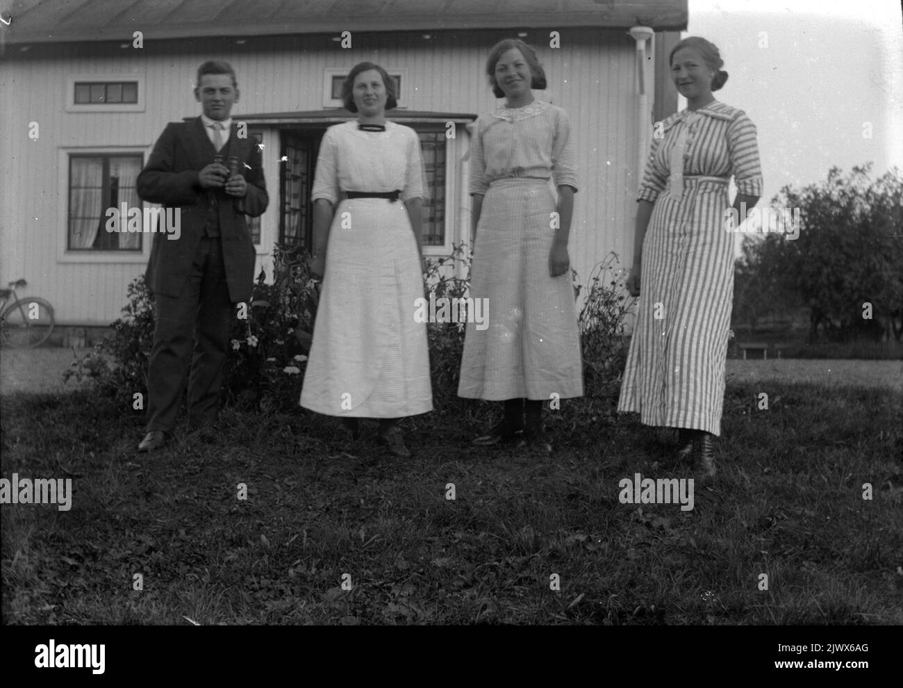 Unknown people. Okända personer Stock Photo - Alamy