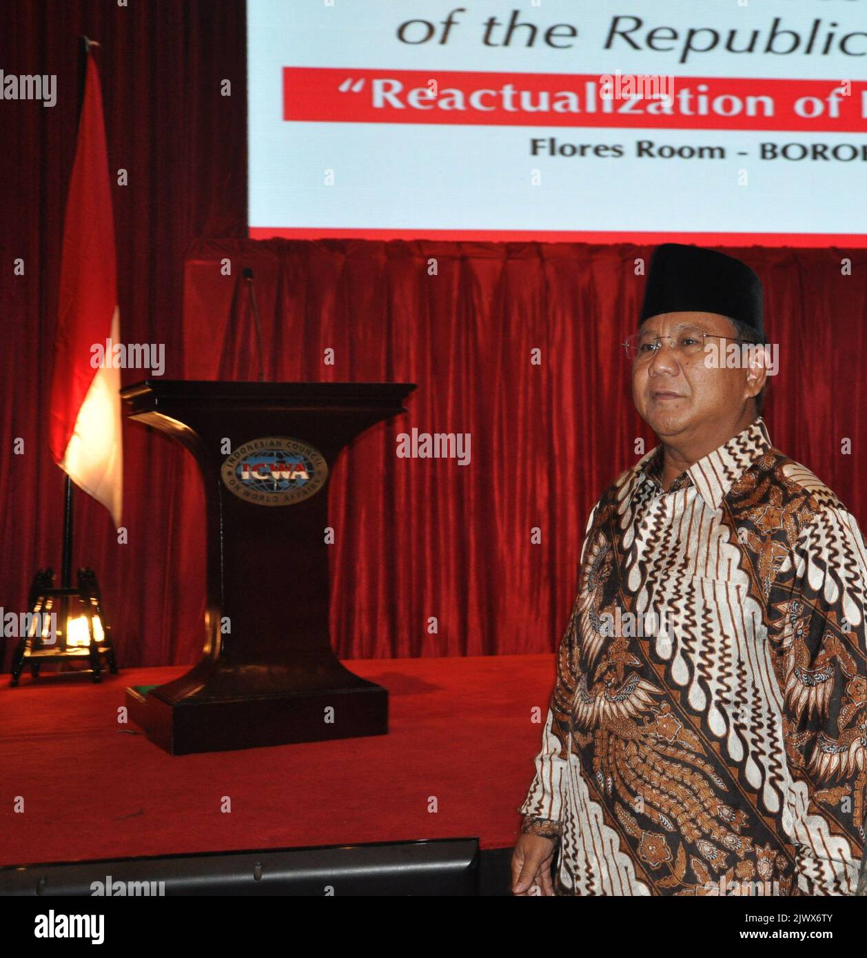 Indonesian presidential candidate Prabowo Subianto on the campaign ...