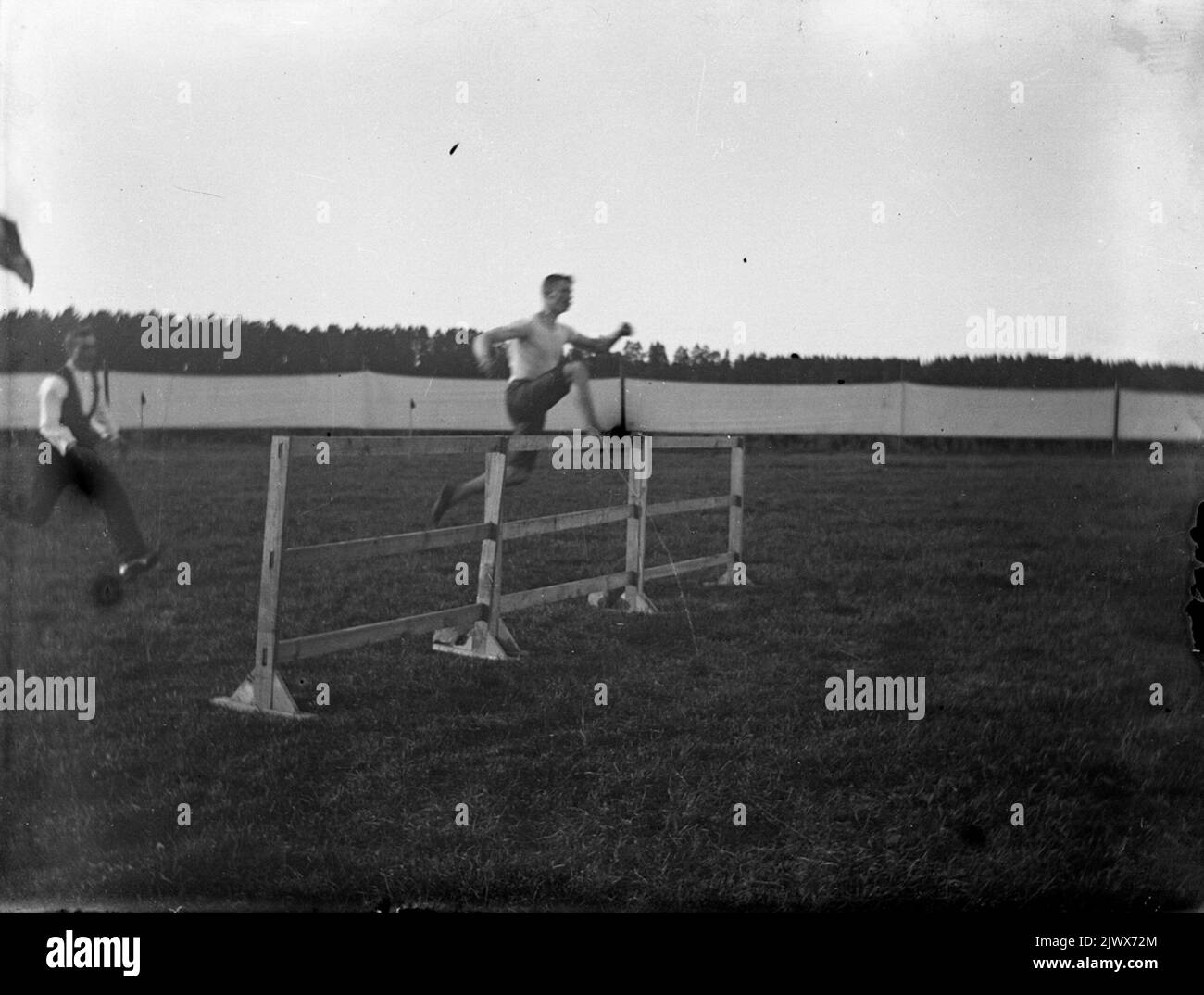 Running event track and field event hi-res stock photography and images ...