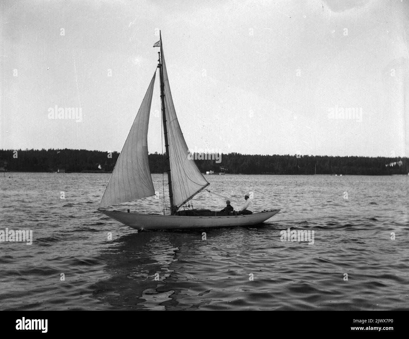 Segelbat Black and White Stock Photos & Images - Alamy