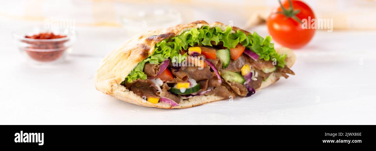 Doner kebab snack hi-res stock photography and images - Alamy