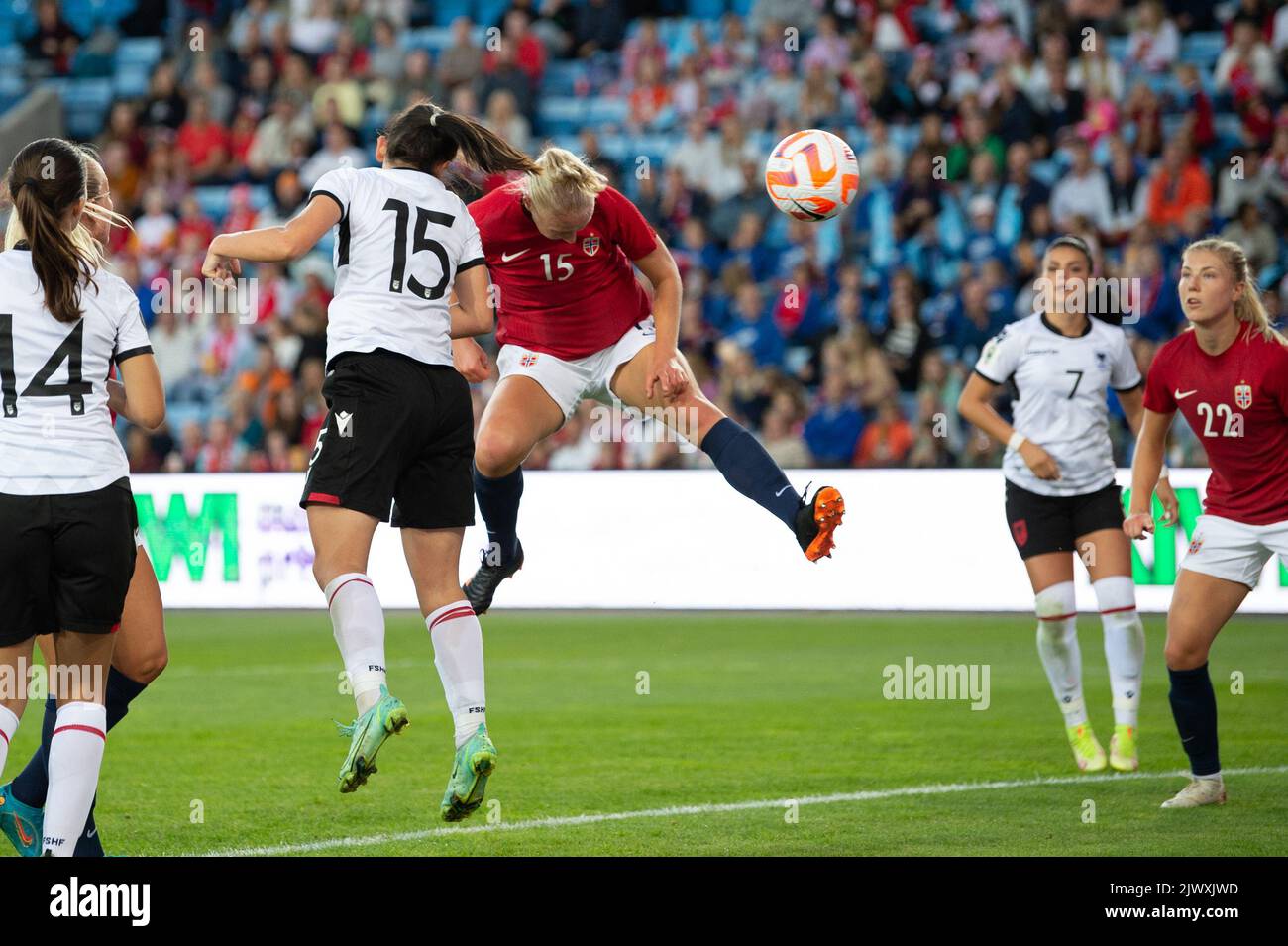 Oslo, Norway. 06th Sep, 2022. Sara Lindbak Horte (15) of Norway scores ...
