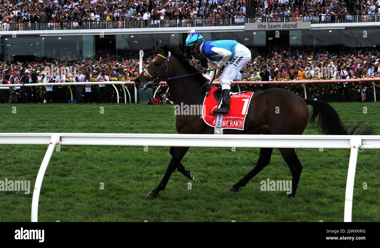 Melbourne Cup race favourite Admire Rakti ridden by Zac Purton, racing ...