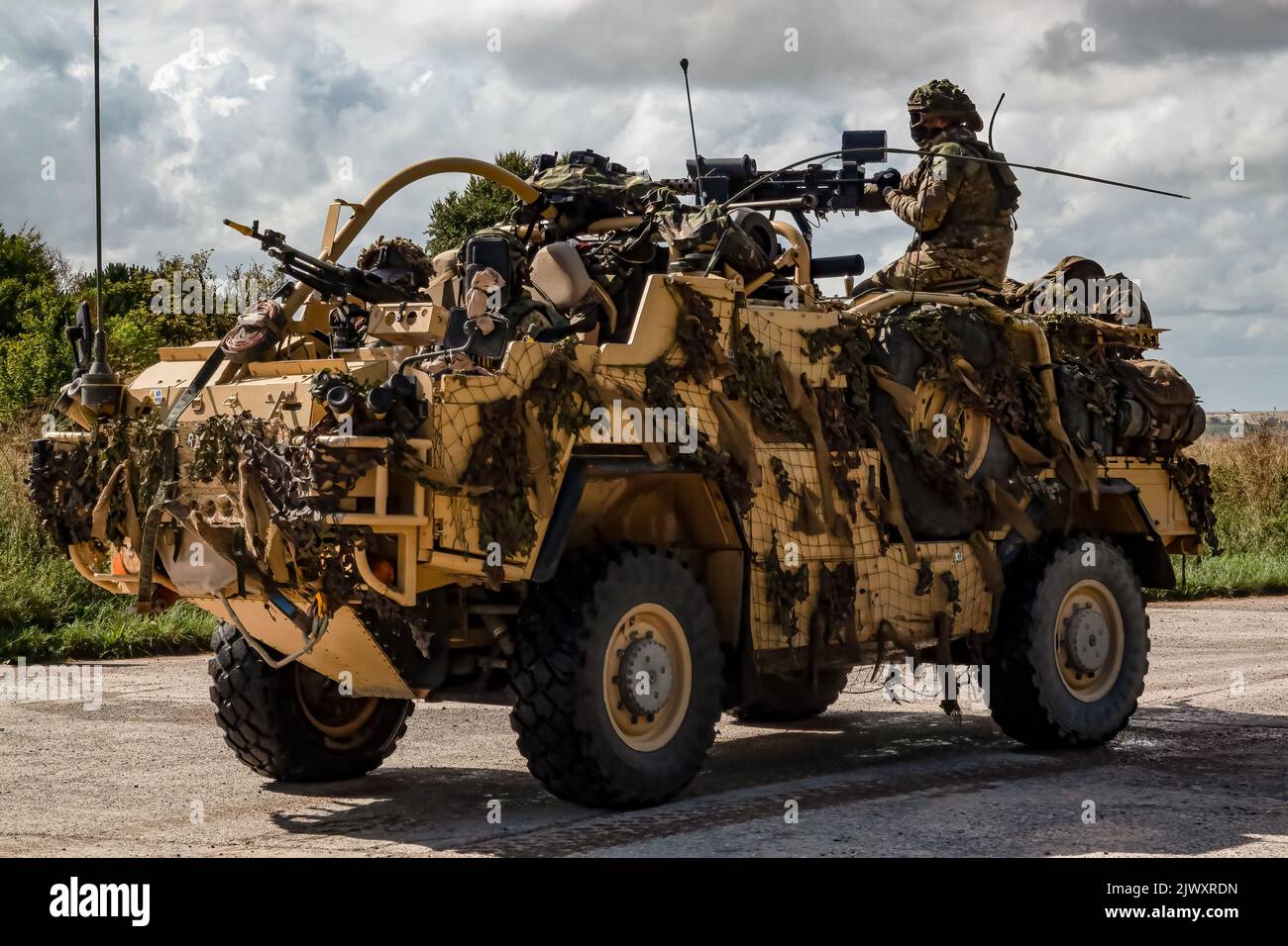 british army Supacat Jackal 4x4 rapid assault, fire support and ...
