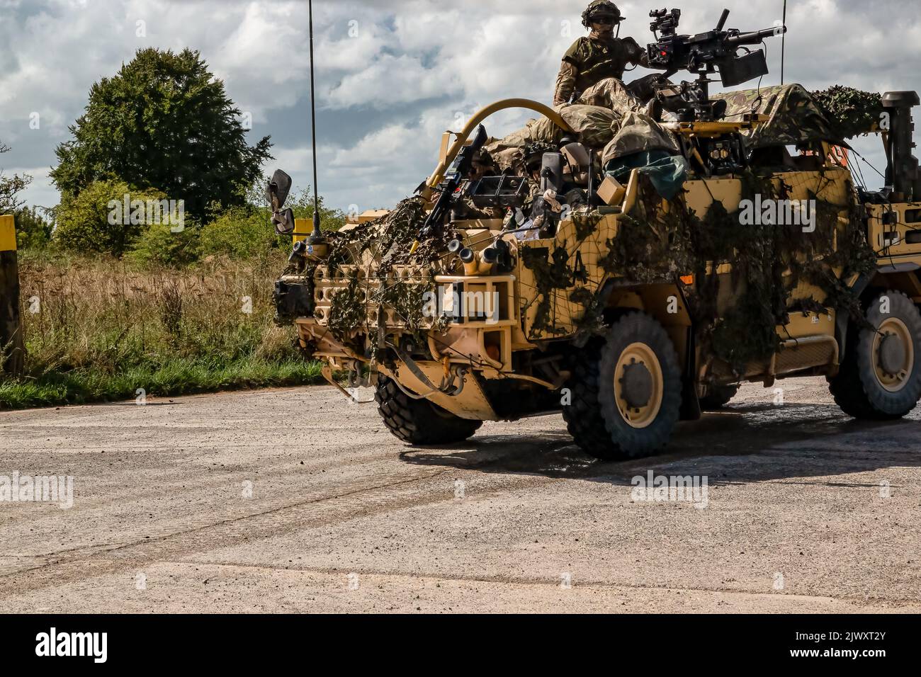 british army Supacat Jackal 4x4 rapid assault, fire support and ...