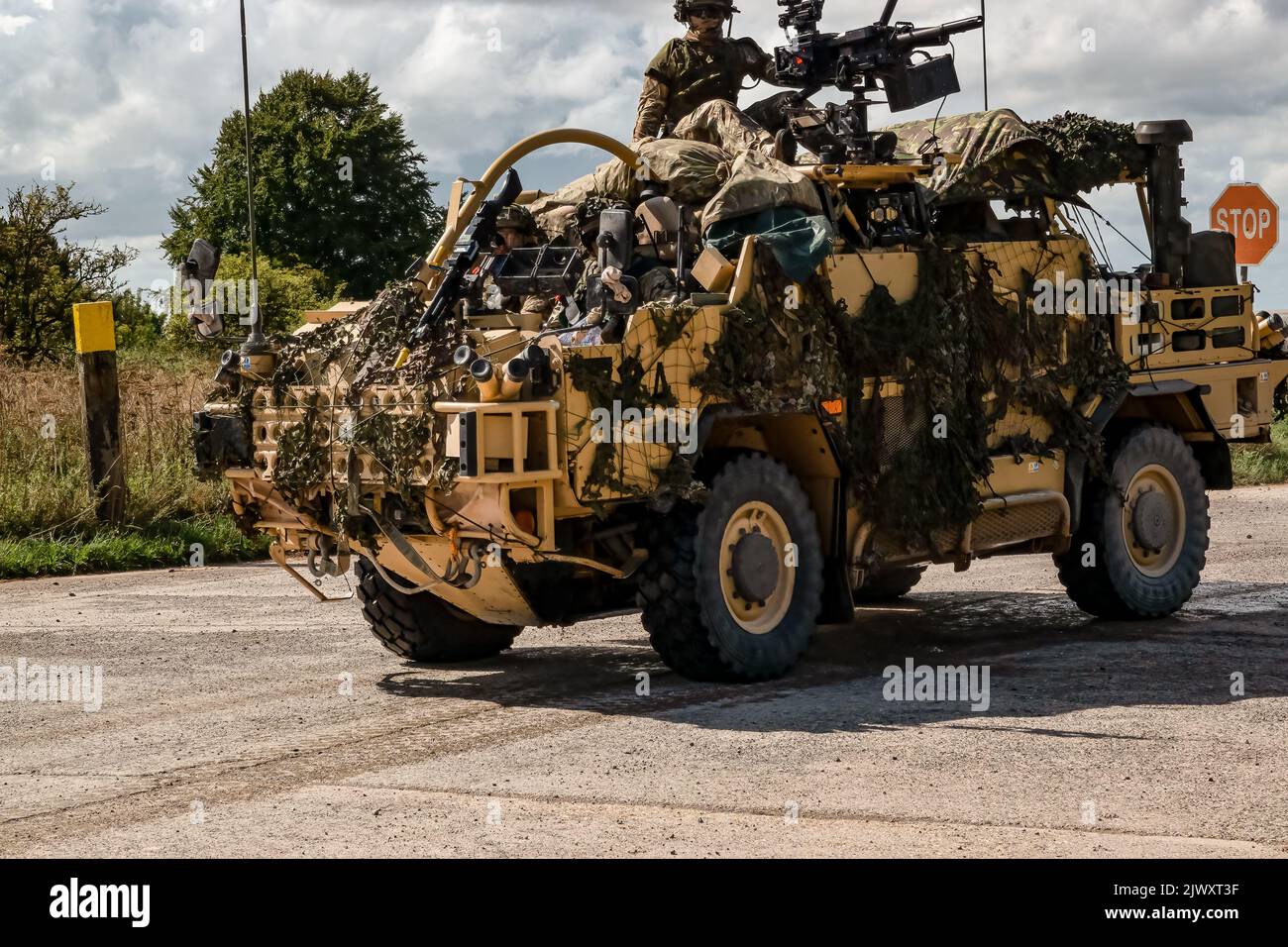 british army Supacat Jackal 4x4 rapid assault, fire support and ...