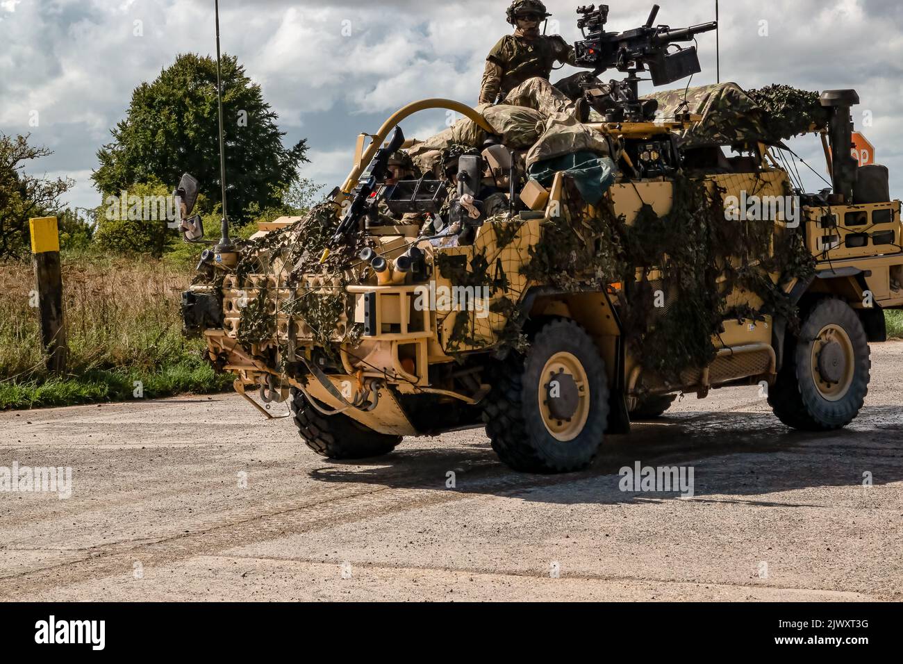 british army Supacat Jackal 4x4 rapid assault, fire support and ...