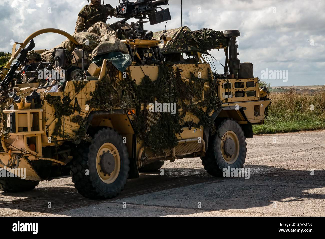 british army Supacat Jackal 4x4 rapid assault, fire support and ...