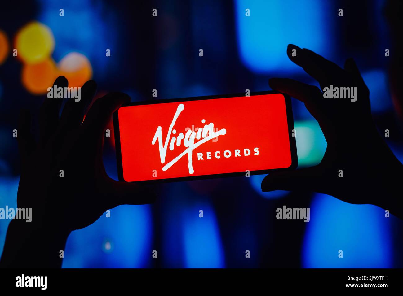 Virgin records logo hi-res stock photography and images - Alamy