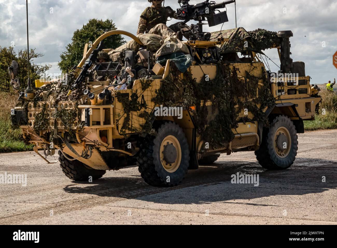 british army Supacat Jackal 4x4 rapid assault, fire support and ...