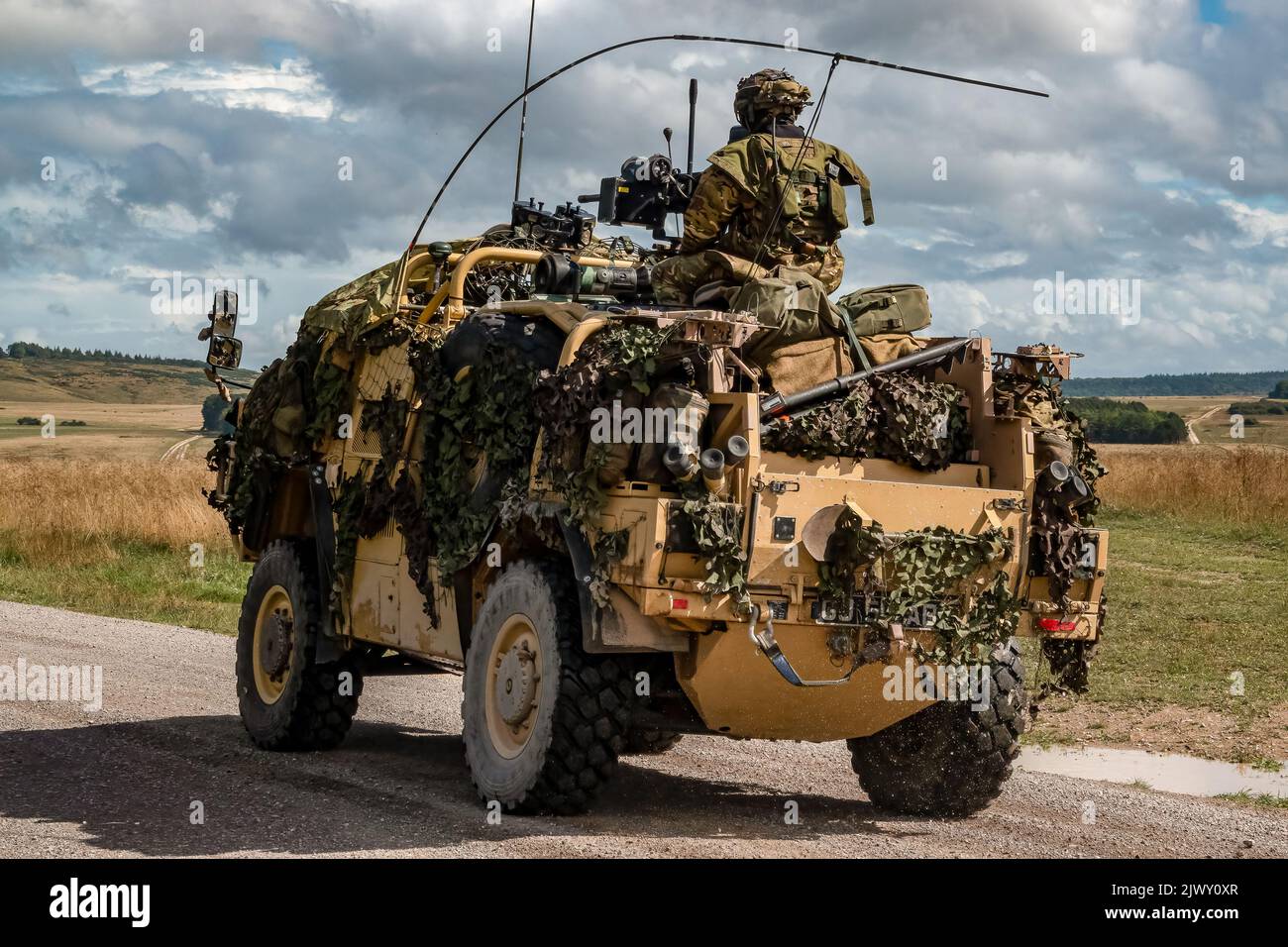 british army Supacat Jackal 4x4 rapid assault, fire support and ...