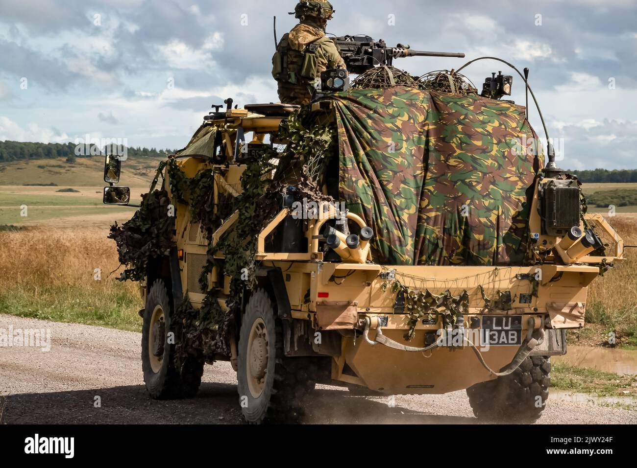 british army Supacat Jackal 4x4 rapid assault, fire support and ...