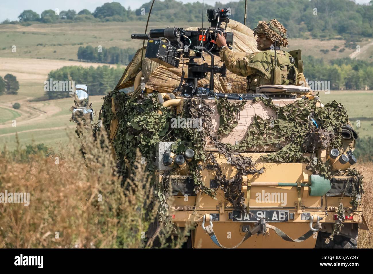 british army Supacat Jackal 4x4 rapid assault, fire support and ...