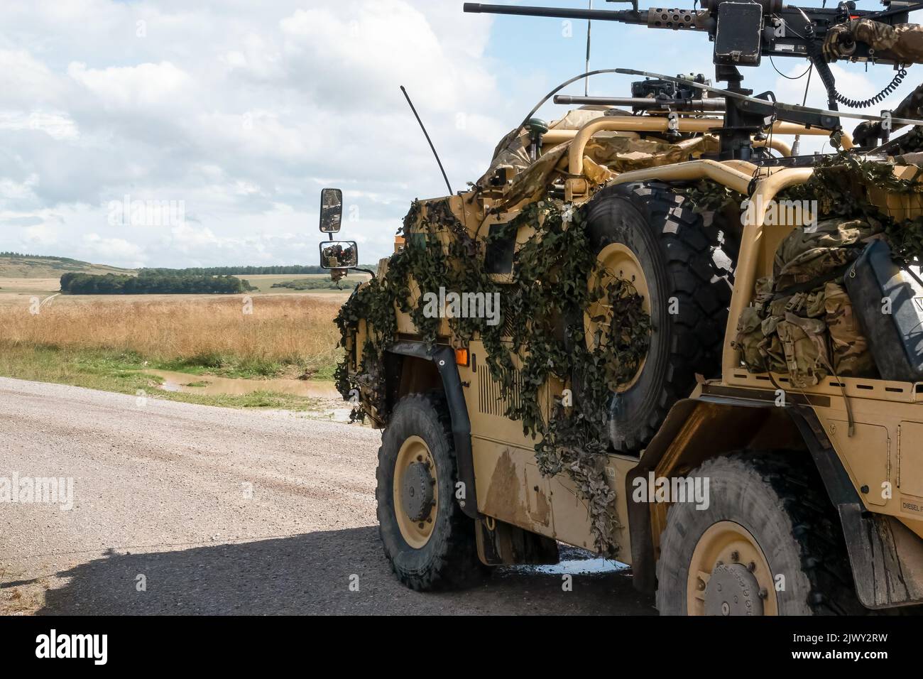 british army Supacat Jackal 4x4 rapid assault, fire support and ...