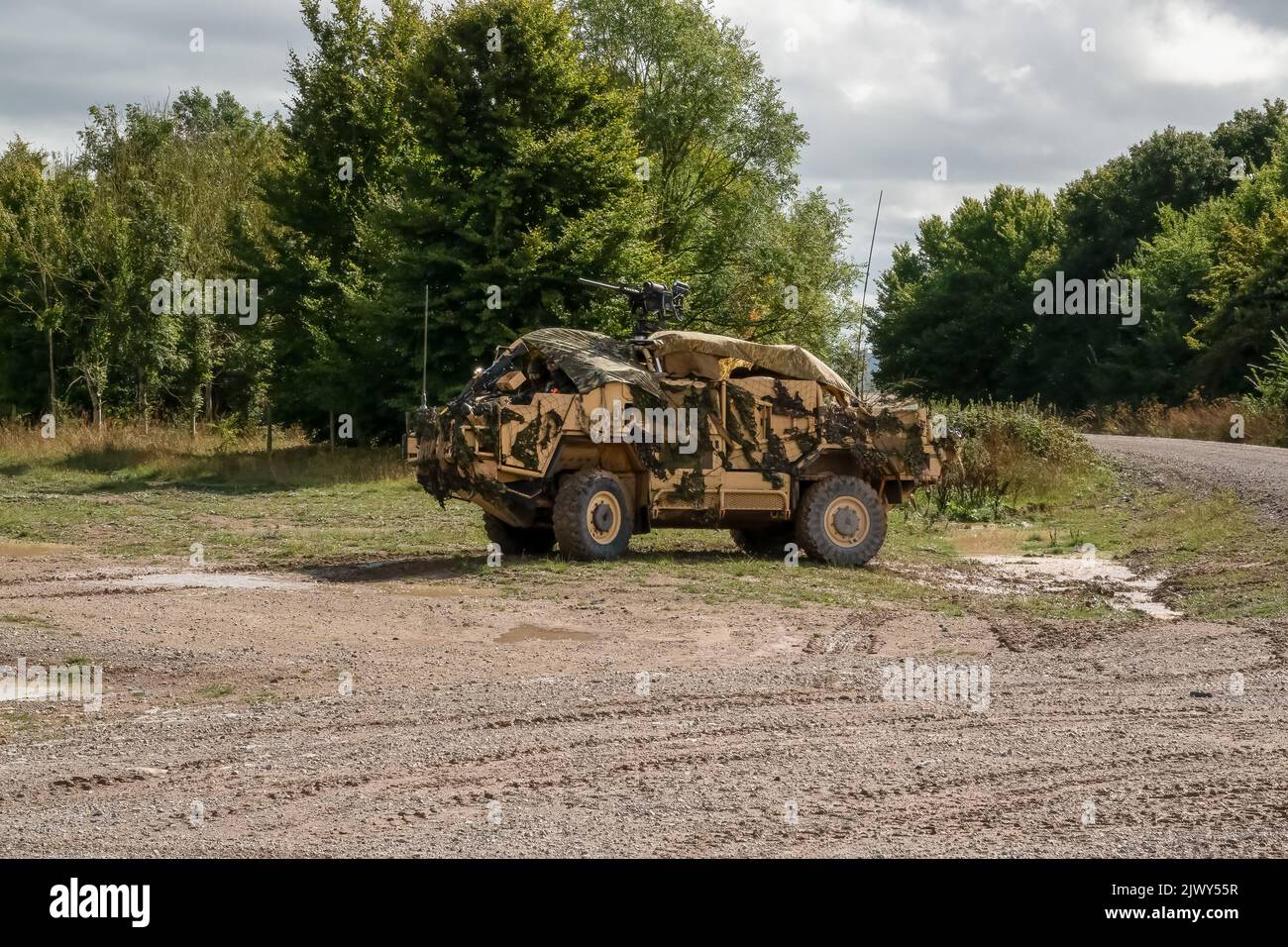 british army Supacat Jackal 4x4 rapid assault, fire support and ...