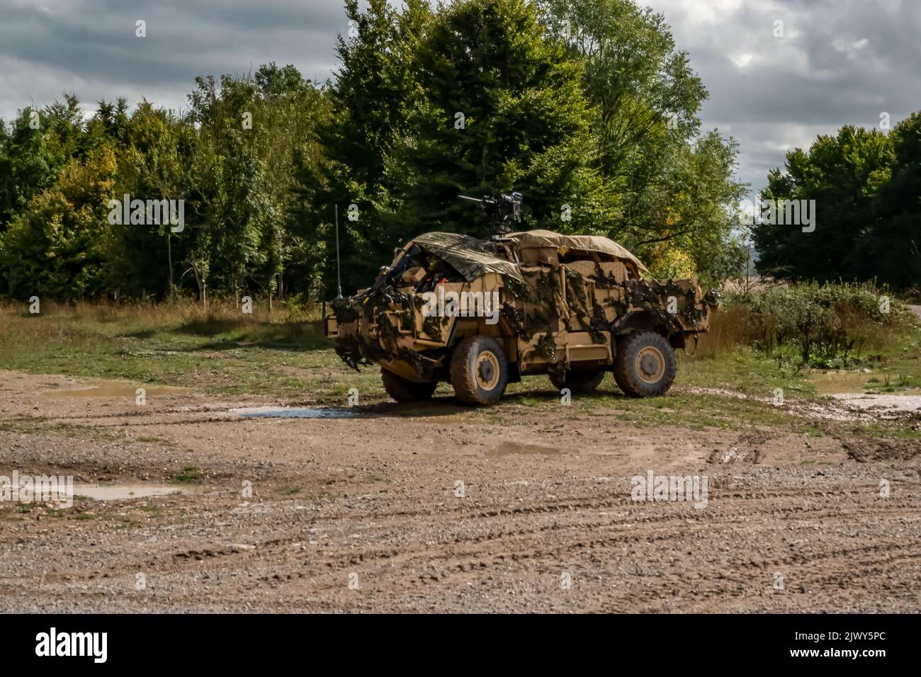 british army Supacat Jackal 4x4 rapid assault, fire support and ...
