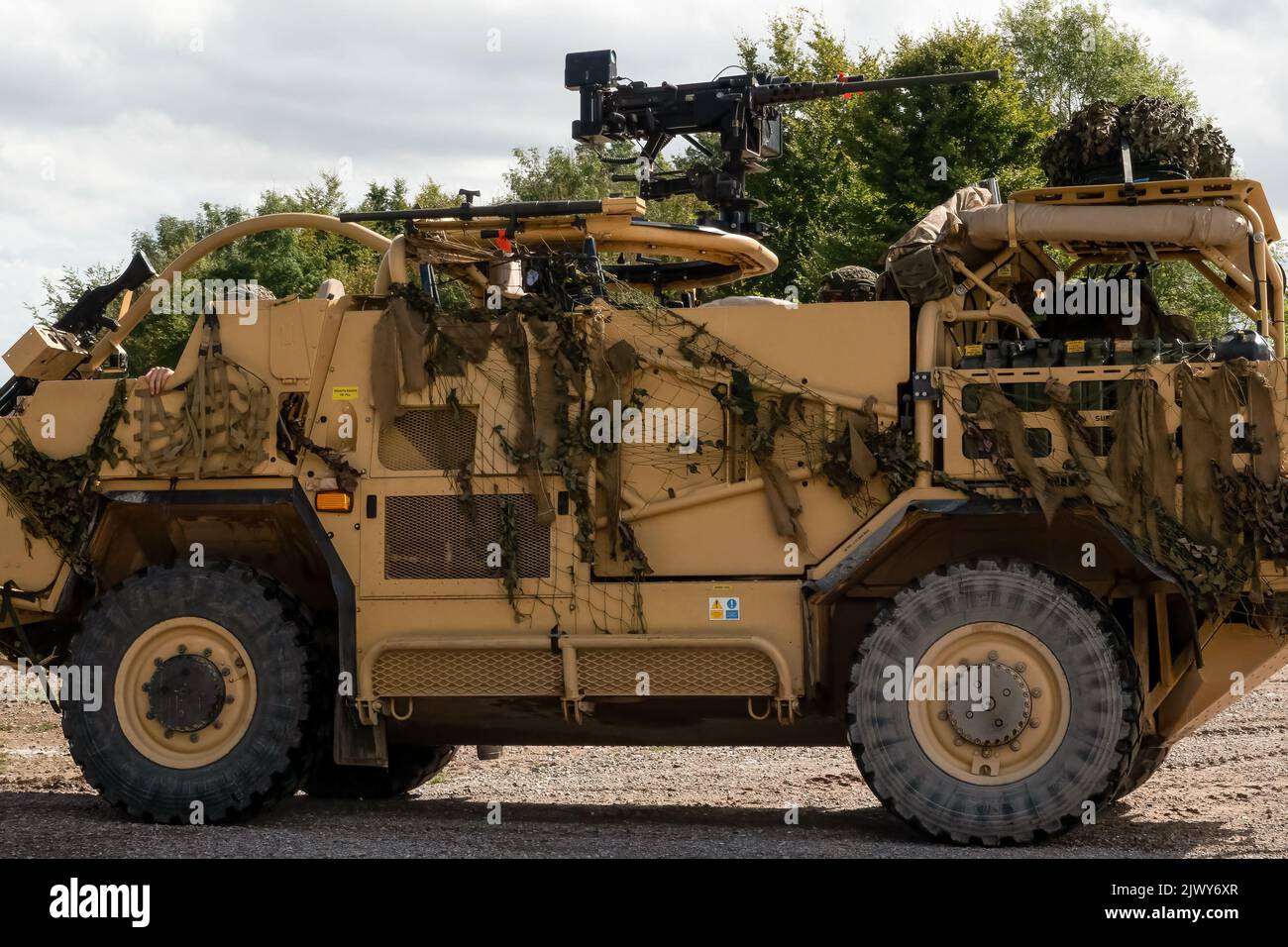 british army Supacat Jackal 4x4 rapid assault, fire support and ...
